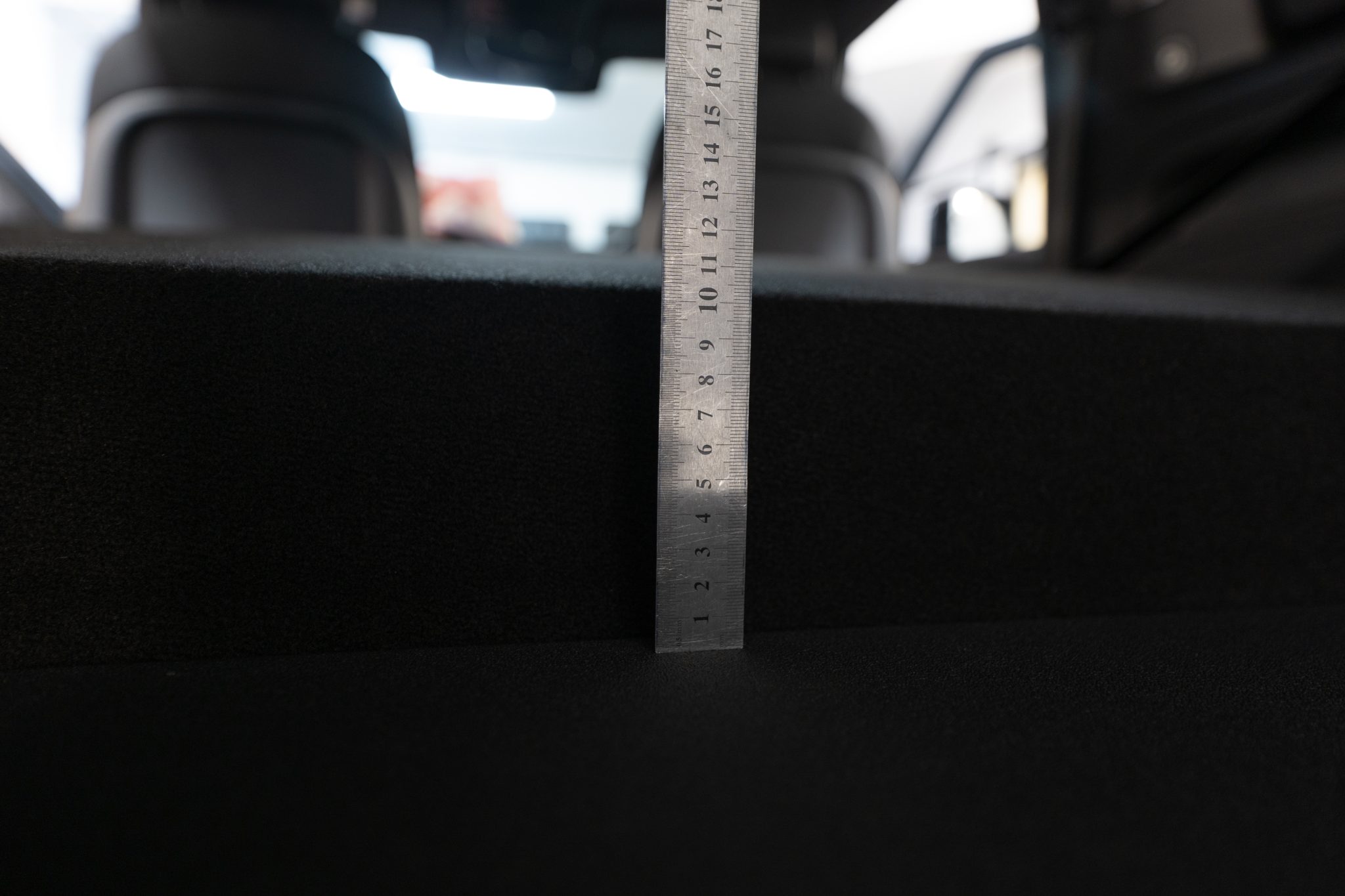Defender 90 Commercial Premium Rear Seat Conversion - VANTRAX